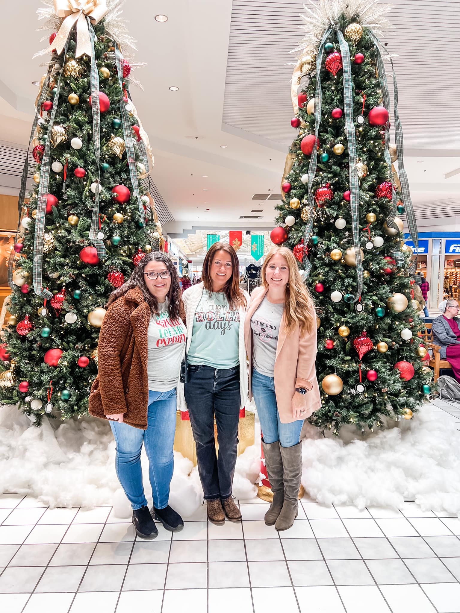 It's Beginning to Look A lot Like Christmas at New Towne Mall! - Newsymom